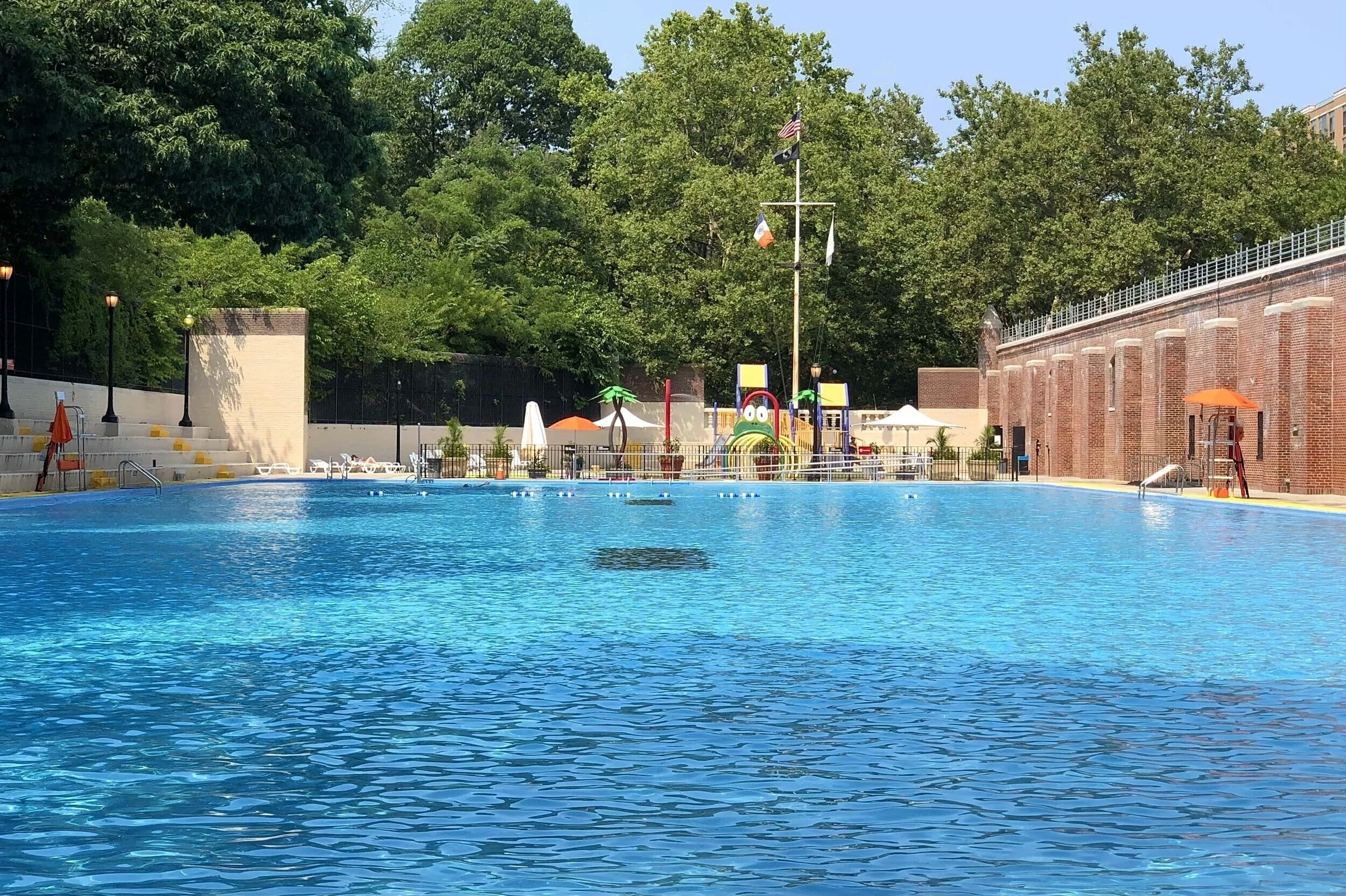 18 Best Free Outdoor Pools in NYC for a Cool Splash | The Exploreist