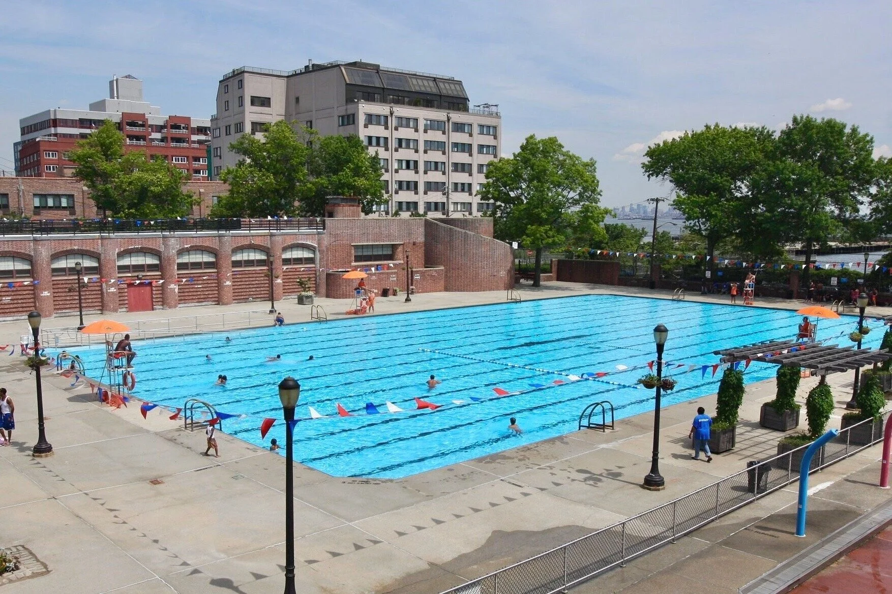 18 Best Free Outdoor Pools in NYC for a Refreshing Splash | The Exploreist