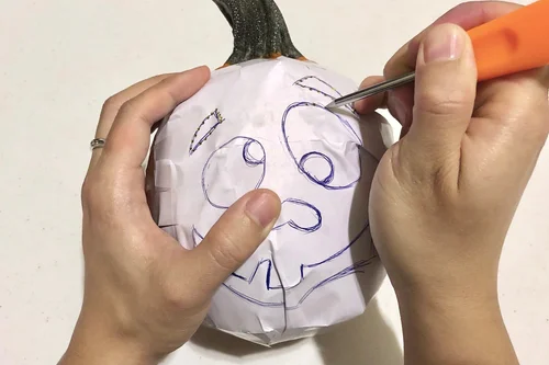 How to Carve a Halloween Pumpkin: a Step-by-Step Guide | The Exploreist
