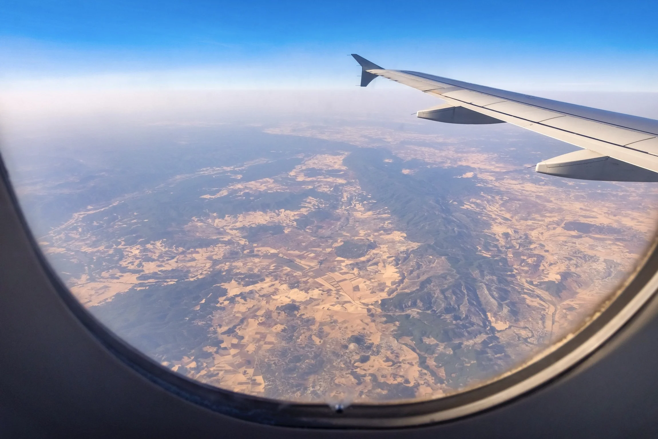 Why Are Airline Passengers Asked to Lift Up Window Shades During ...