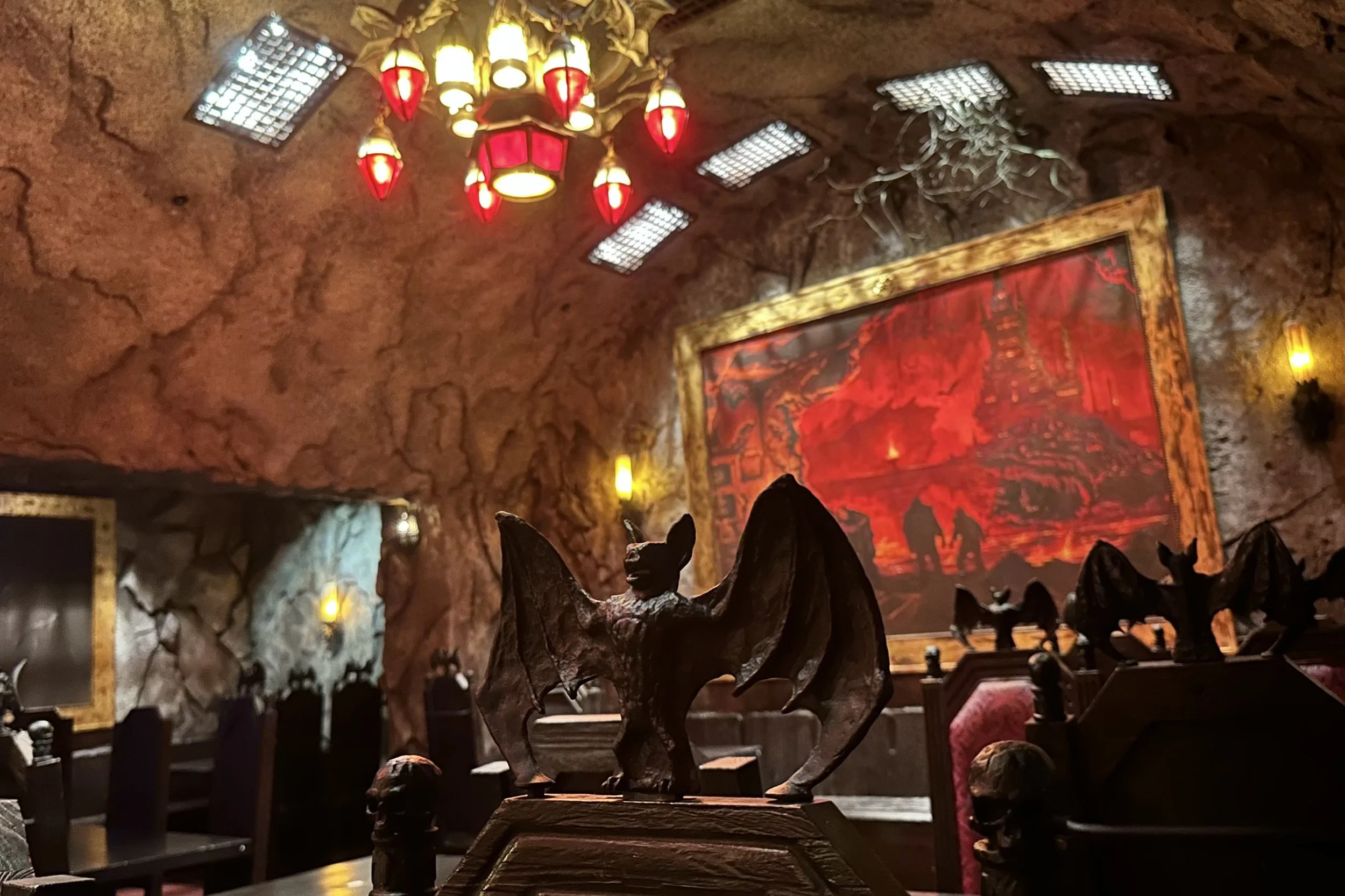 Step Inside Das Stakehaus, the Vampire-Run Restaurant in Universal’s ...