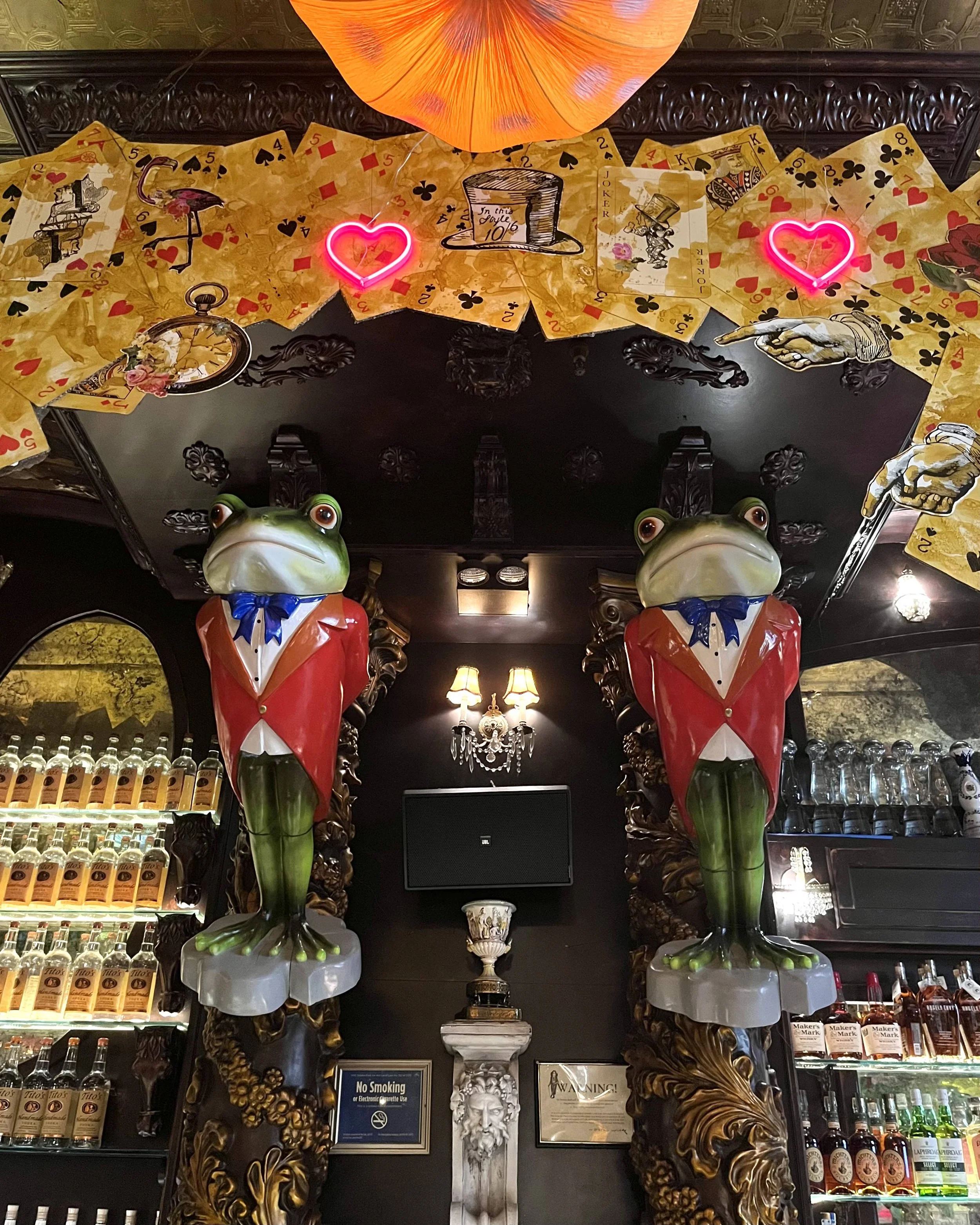 Oscar Wilde NYC Is Decked out in Alice in Wonderland Decor | The Exploreist