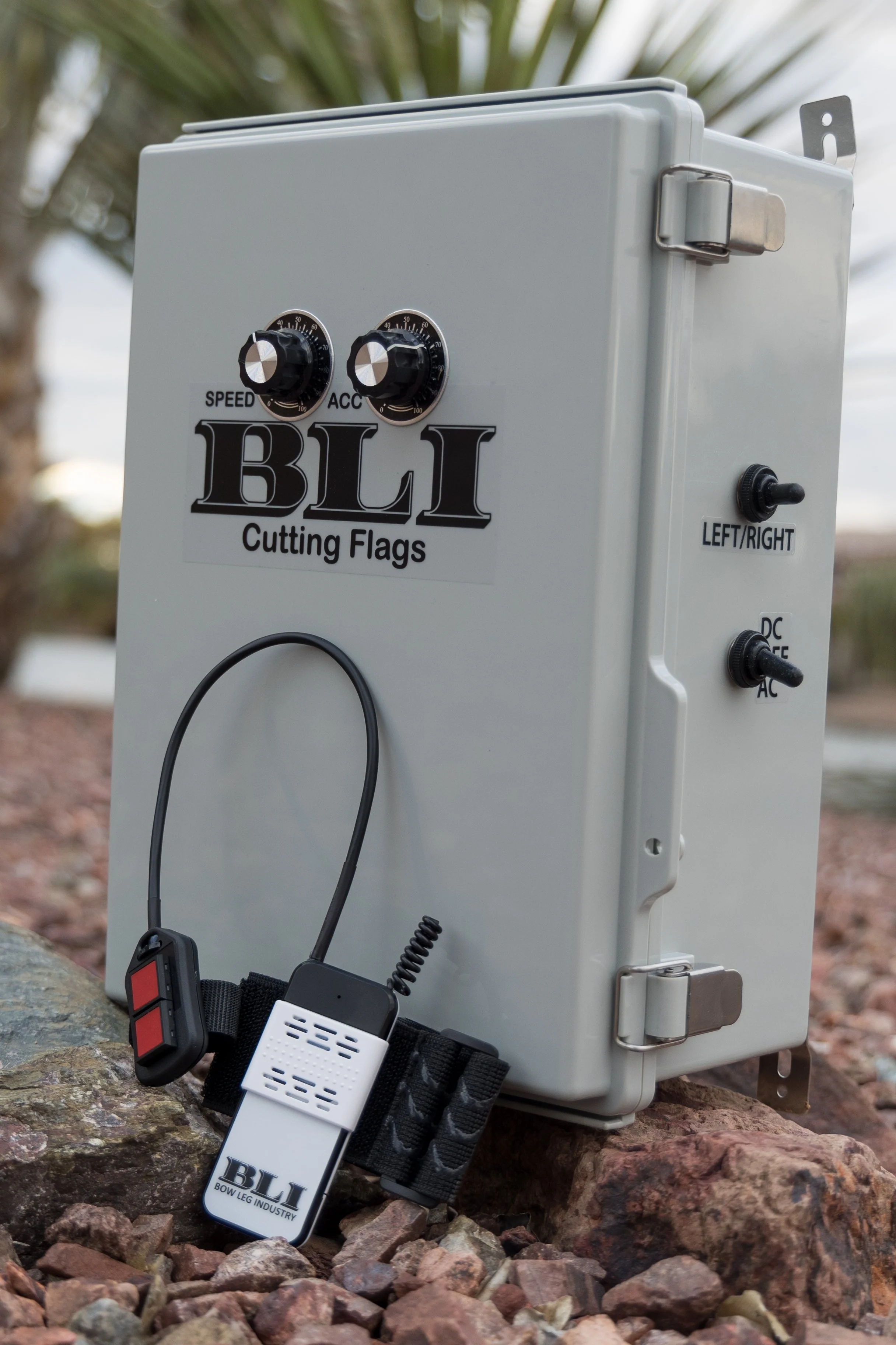 BLI Classic — BLI Cutting Flags: Mechanical Cow Training System