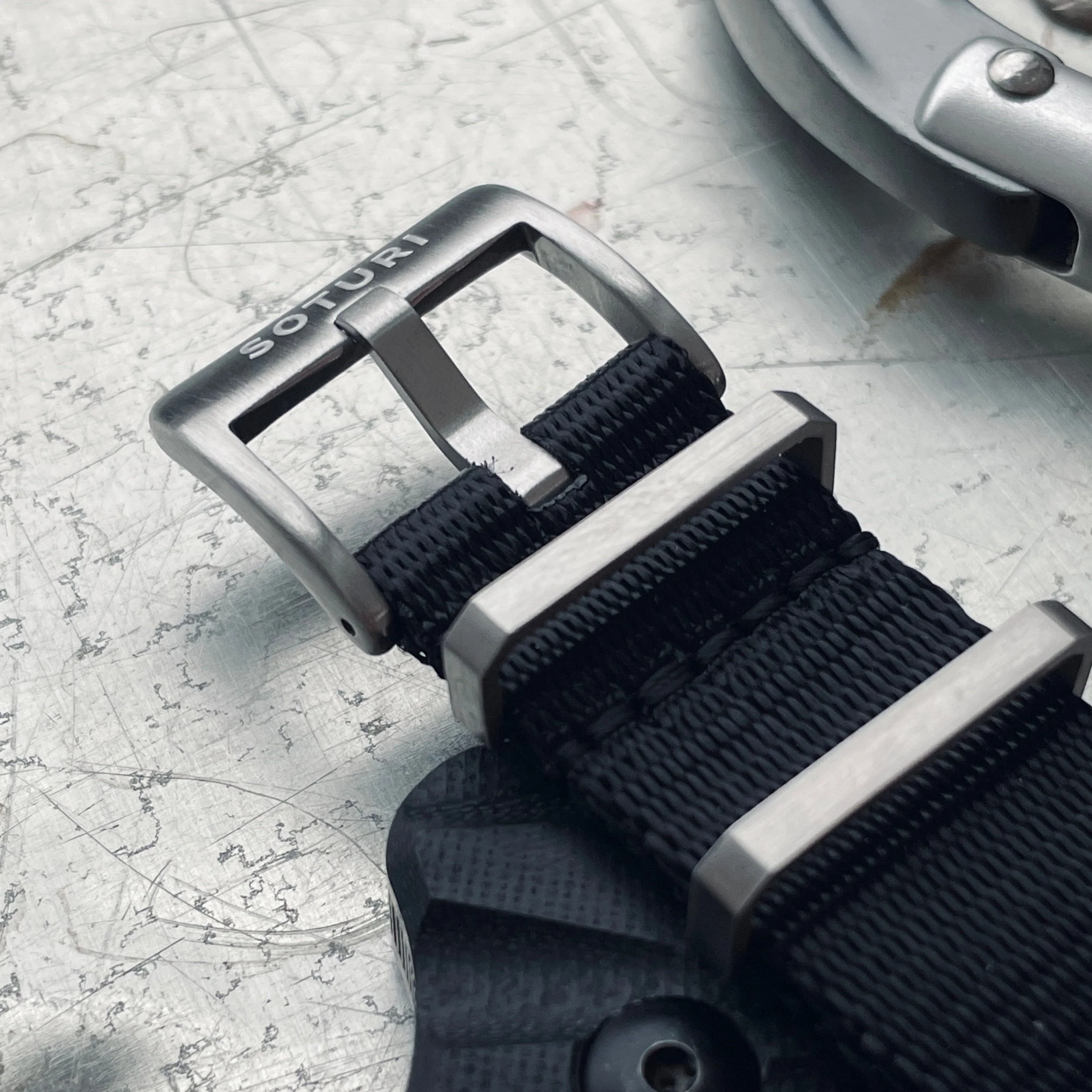 Spring Bars - Curved — SOTURI