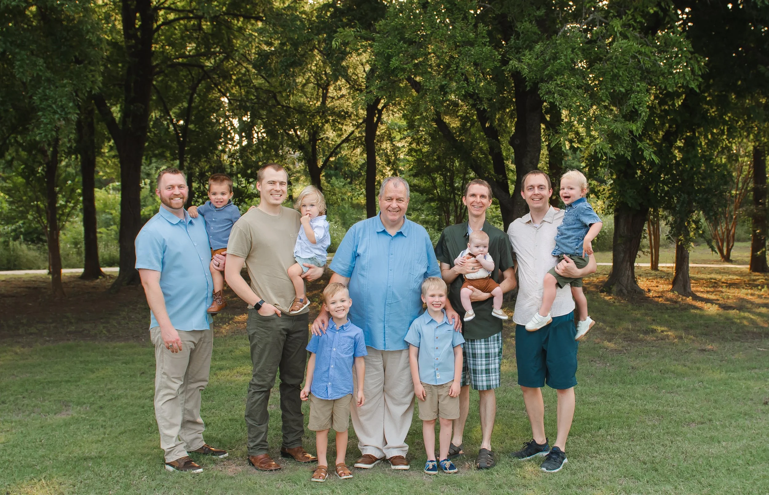 Dallas, TX Extended Family Session — Fourteen Grove Foto