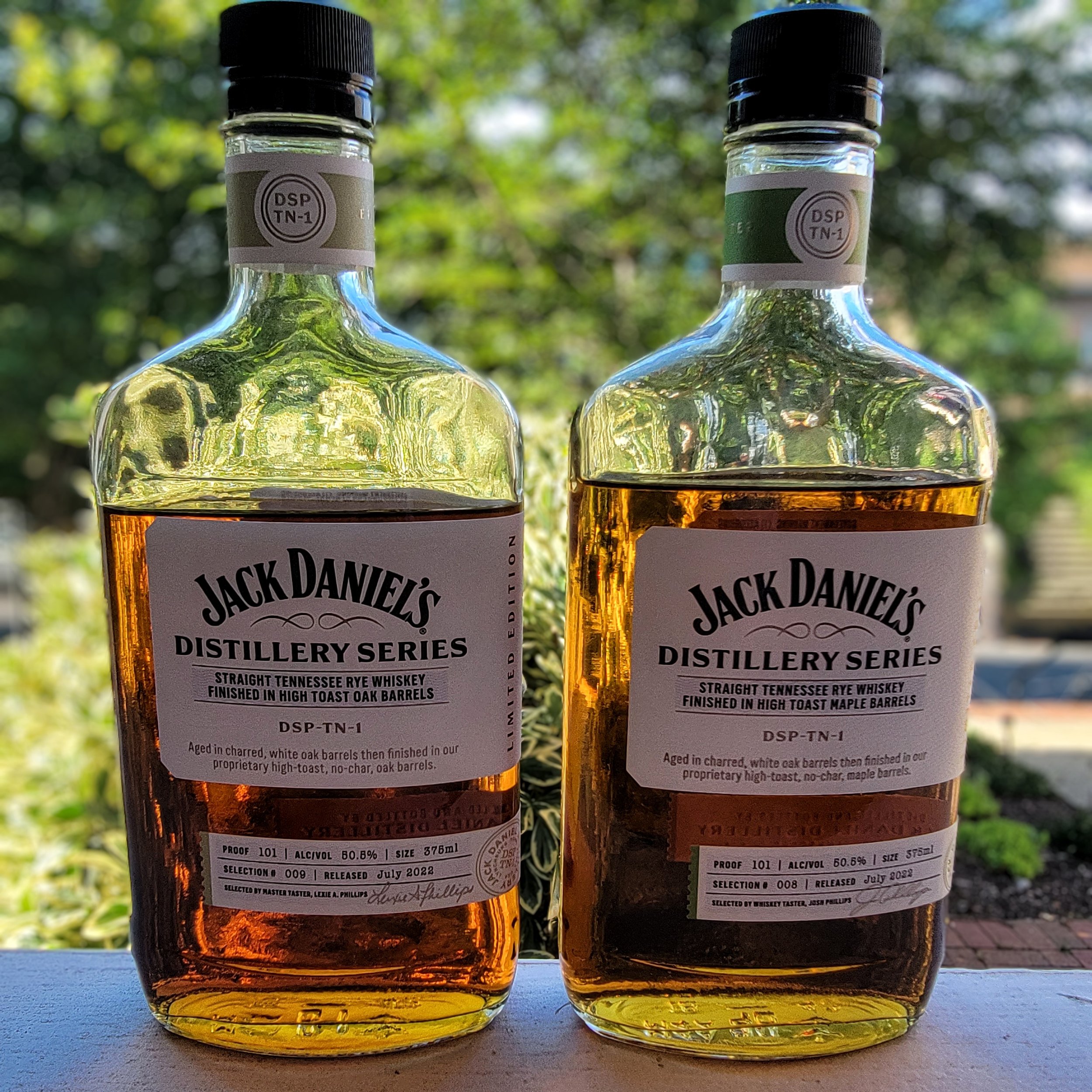 Jack Daniel's High Toast Oak Finished Rye vs High Toast Maple Finished ...