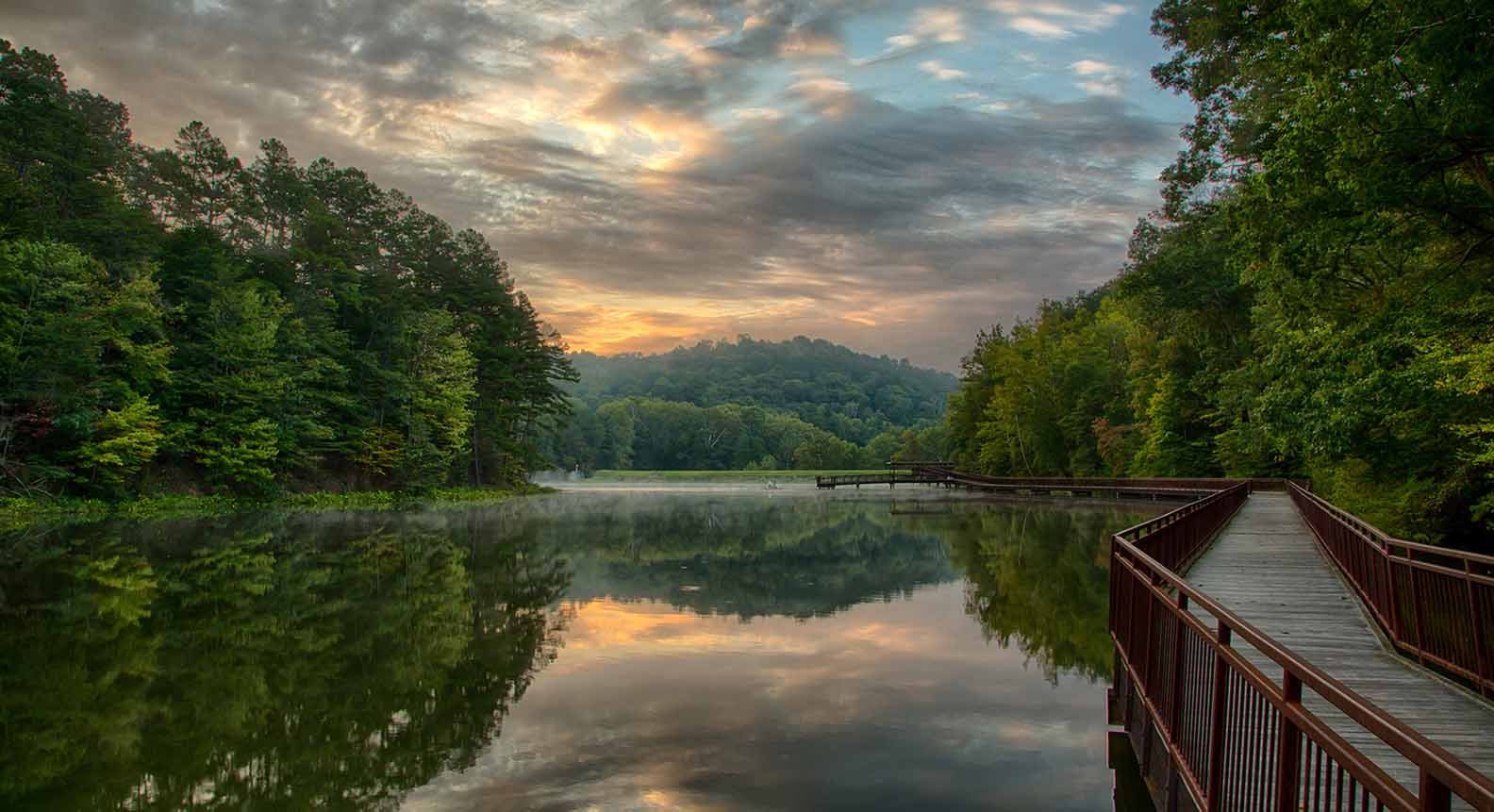 Enjoy outdoor recreation on scenic riverfronts, Wayne National Forest ...