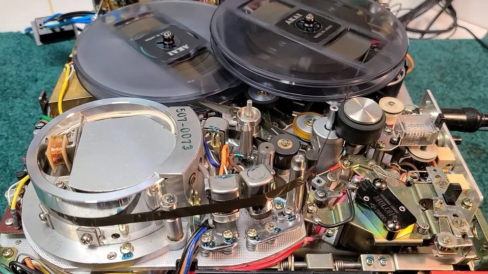 Akai 1/4 inch video tape digitizing service. Tape transfer service for ...