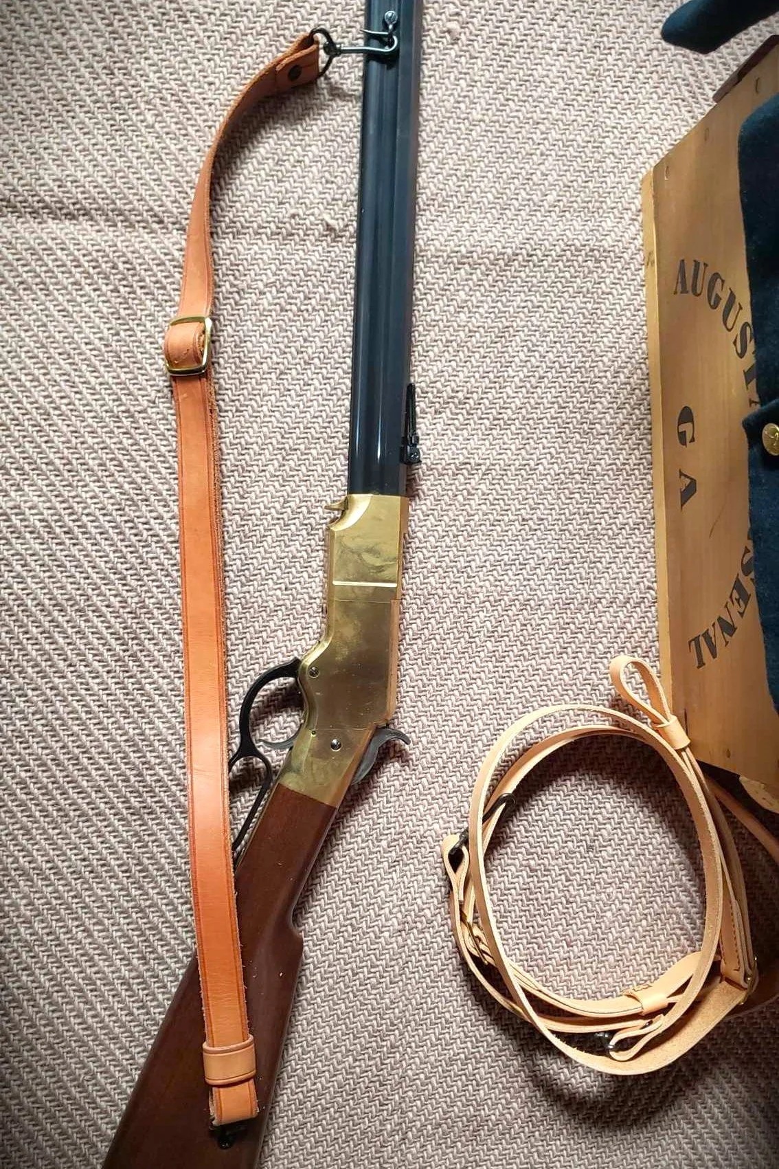 #301CD Henry Rifle Cartridge Box — The Depot