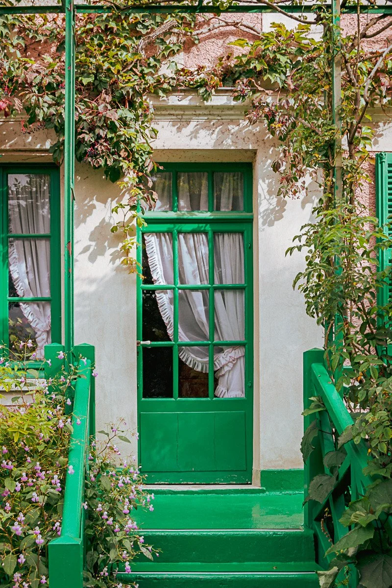 Paris Day Trip to Giverny - A Travel Guide to the Home of Claude Monet ...