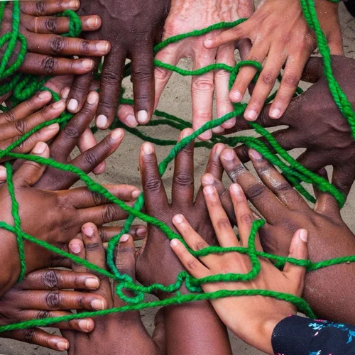 Green String Network