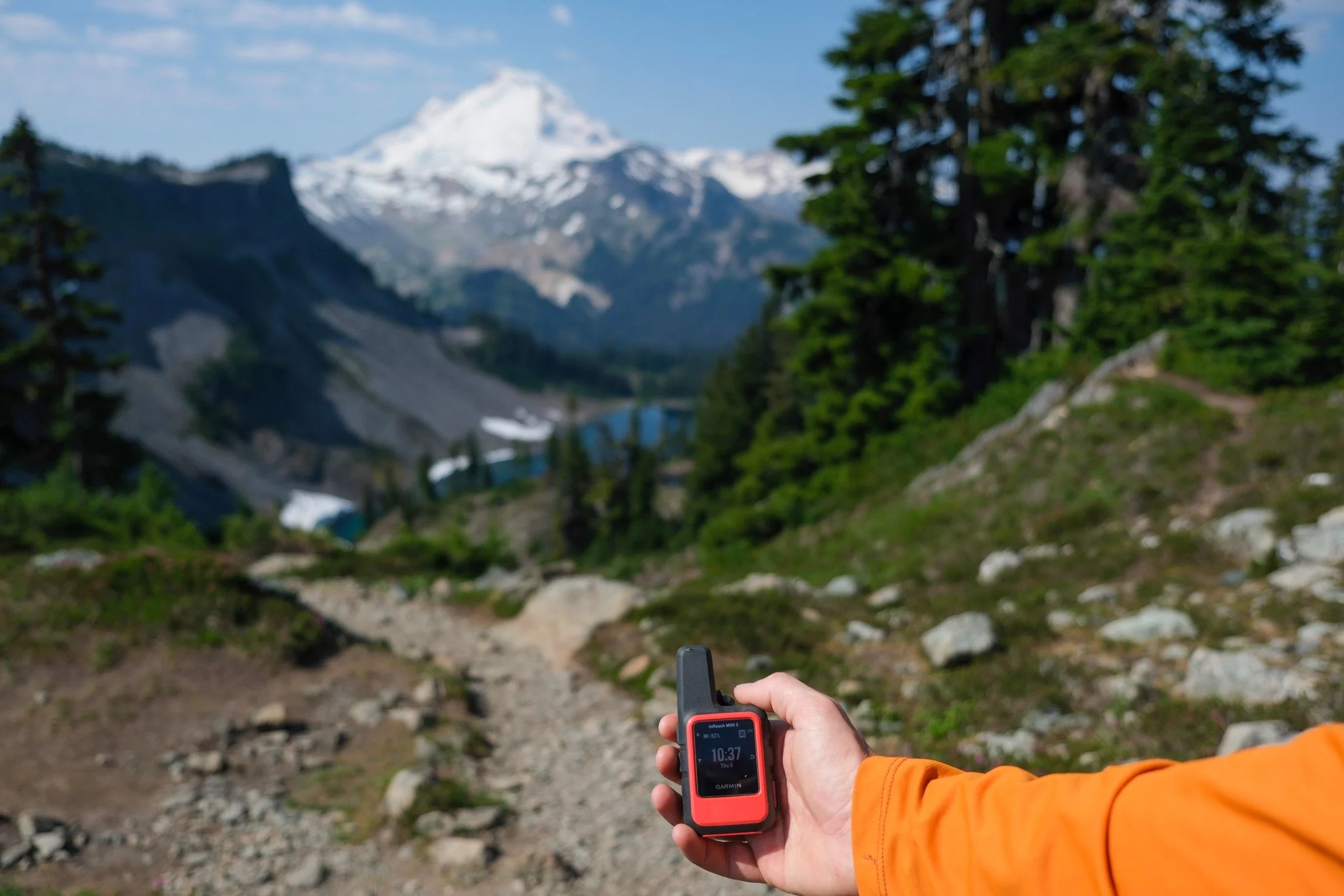 How Does It Work: The Garmin inReach Mini 2 — Peak Planning and Creative
