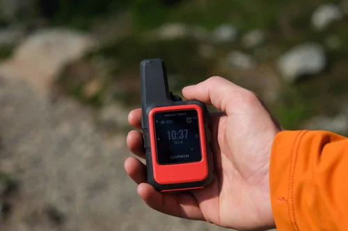 How Does It Work: The Garmin inReach Mini 2 — Peak Planning and Creative