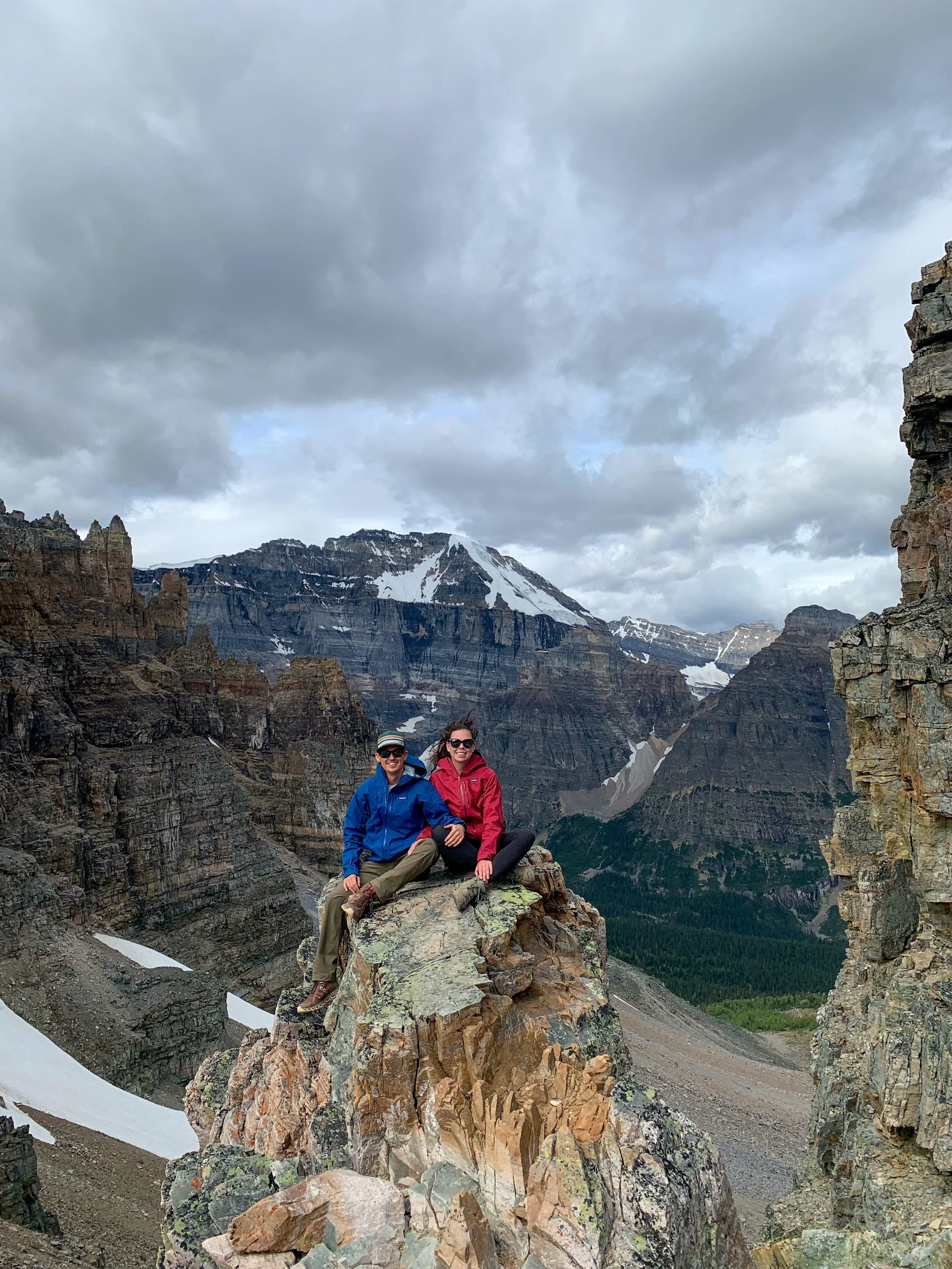 Complete Guide to Moraine Lake and Lake Louise in Banff National Park ...