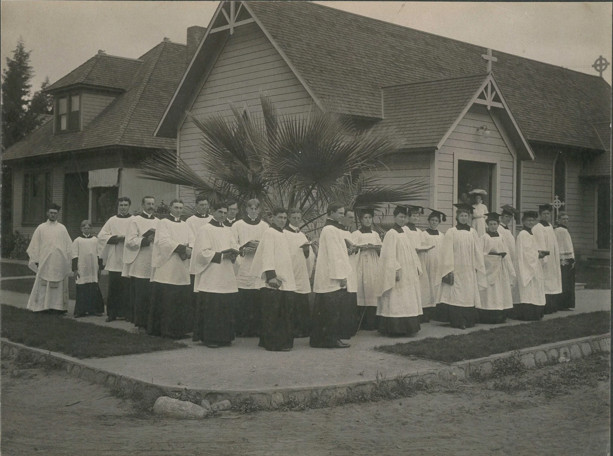 History | Discover Our Heritage Today — Holy Trinity Episcopal Church