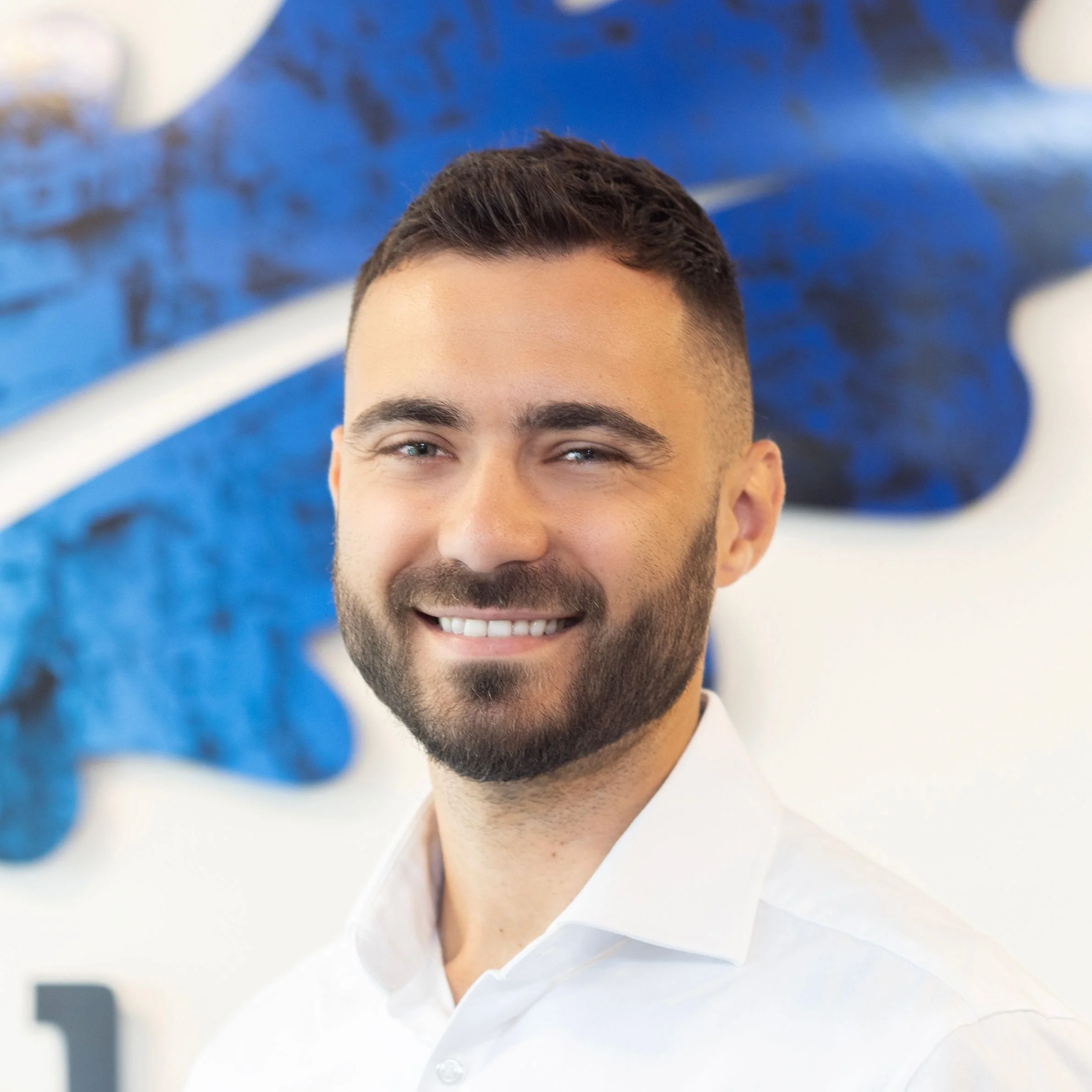 Sam Reader | Oakstone International Team