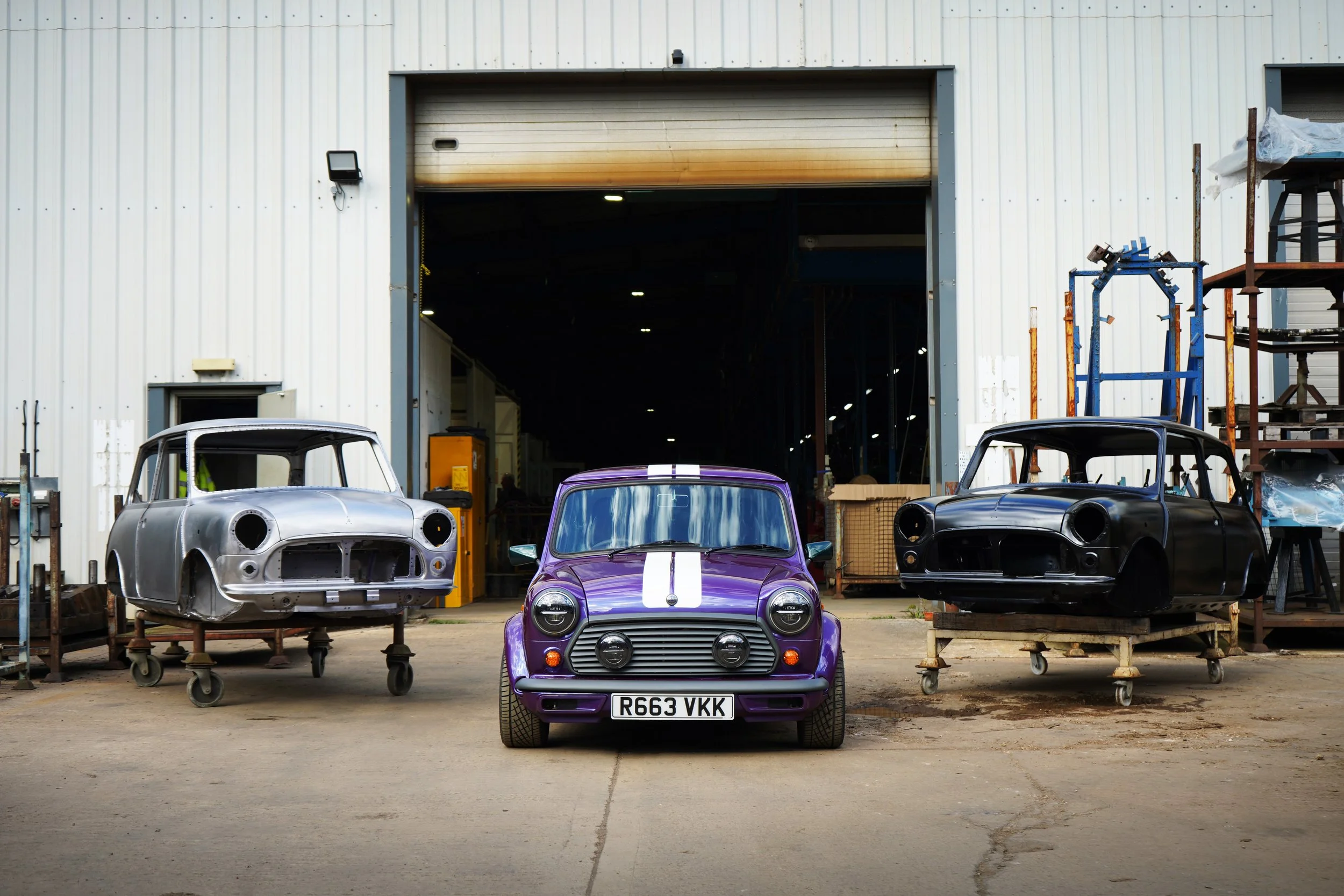 WOOD & PICKETT MINI BY CALLUM