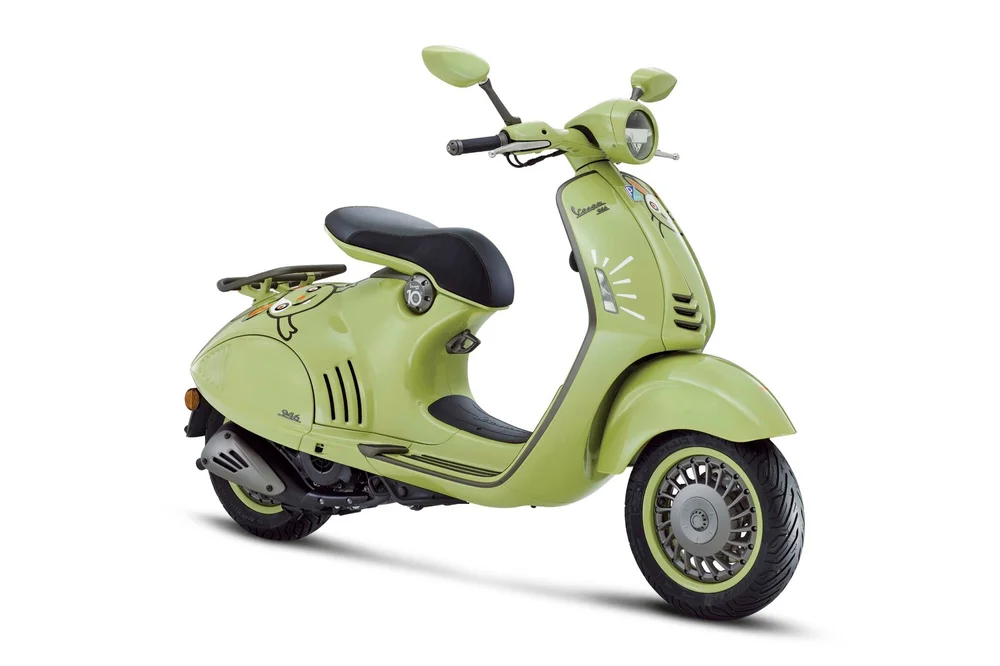 Vespa 946 – Vespa LA