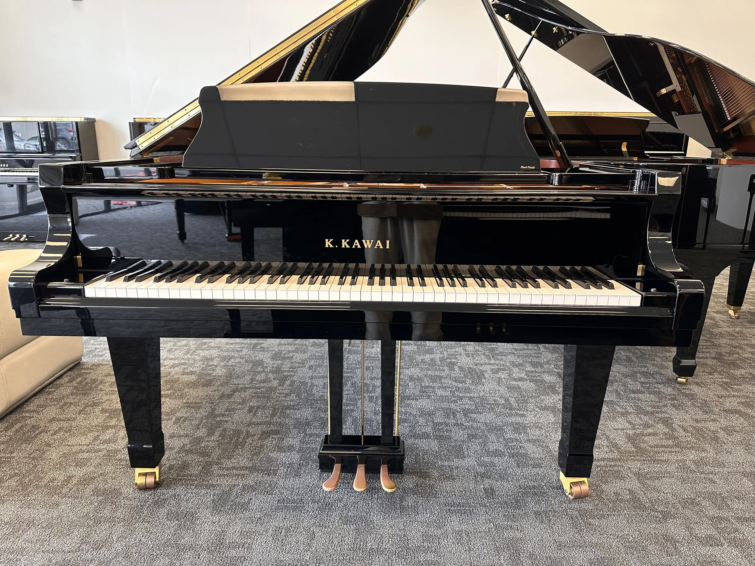 Quality | Used | Guaranteed | Japanese Pianos — Piano Land