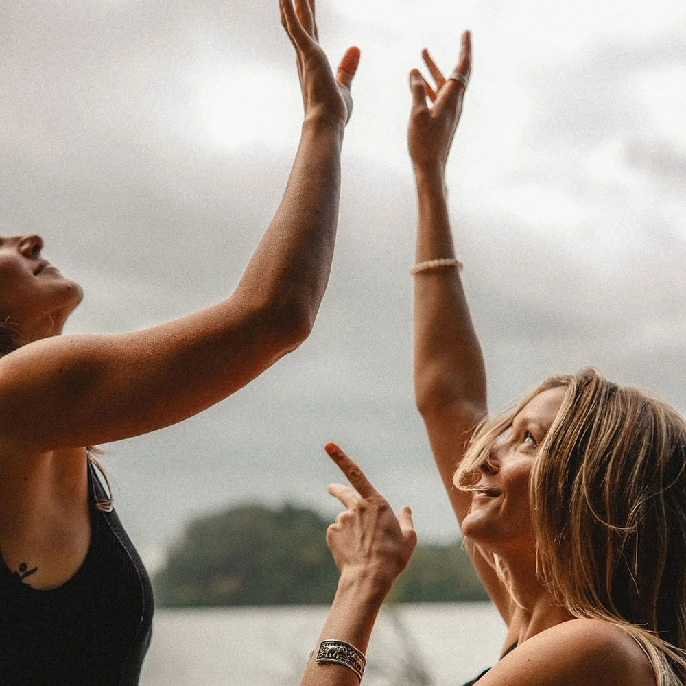 Online Kundalini Yoga Teacher | Saraswati Kundalini — Chariclo