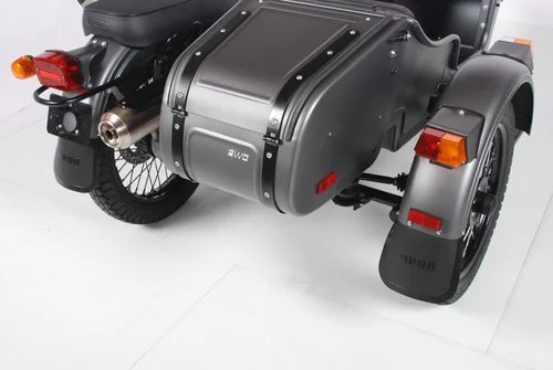 La verdad al desnudo — Ural Espana