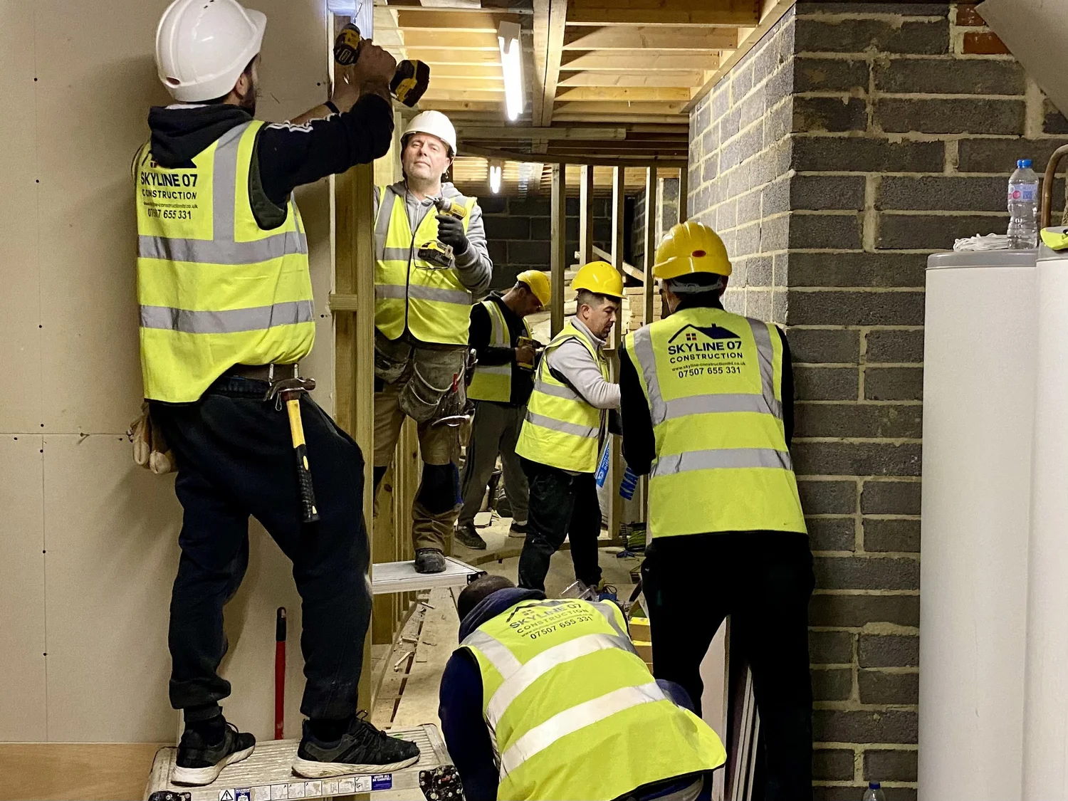 SKYLINE07 Construction