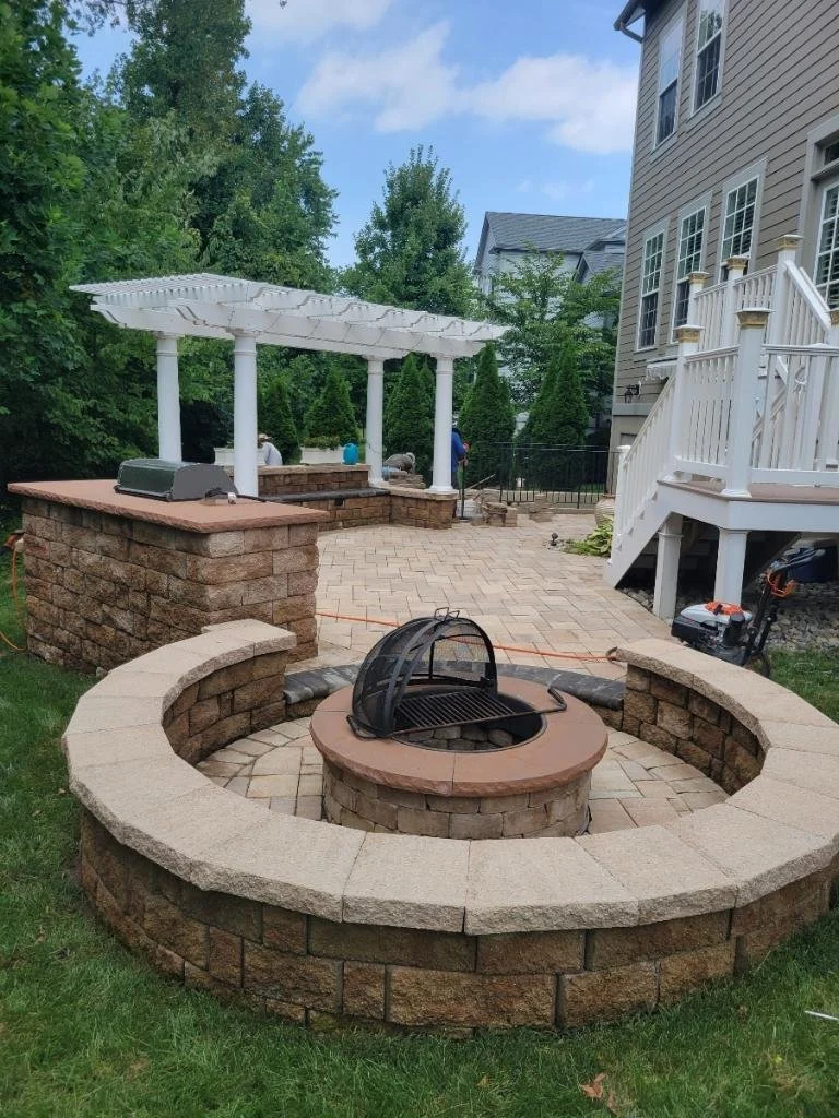 Discover Outdoor Elegance: Fire Pit Photo Gallery — JP Concrete