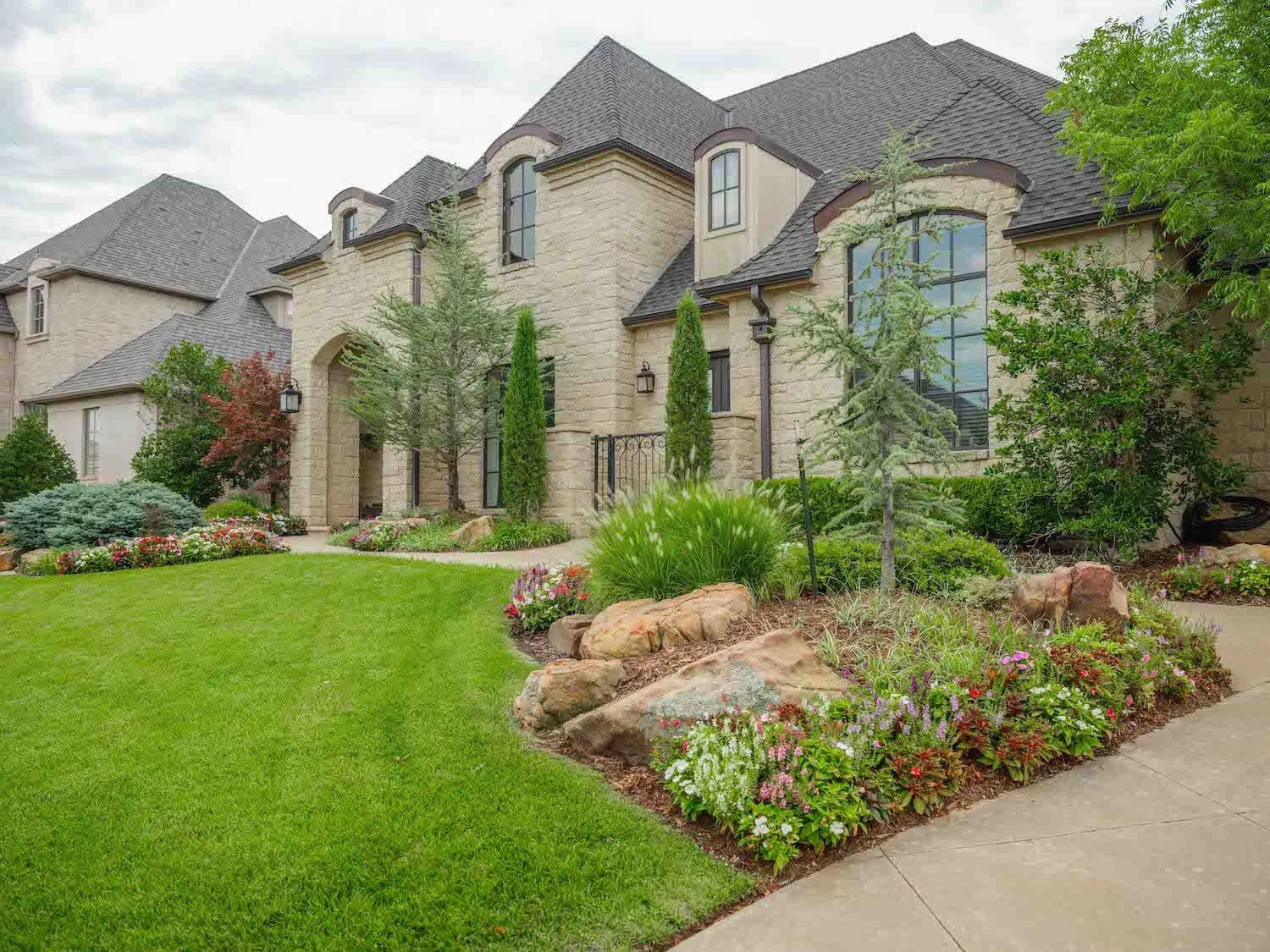 Gallery — High Definition Lawn and Landscape