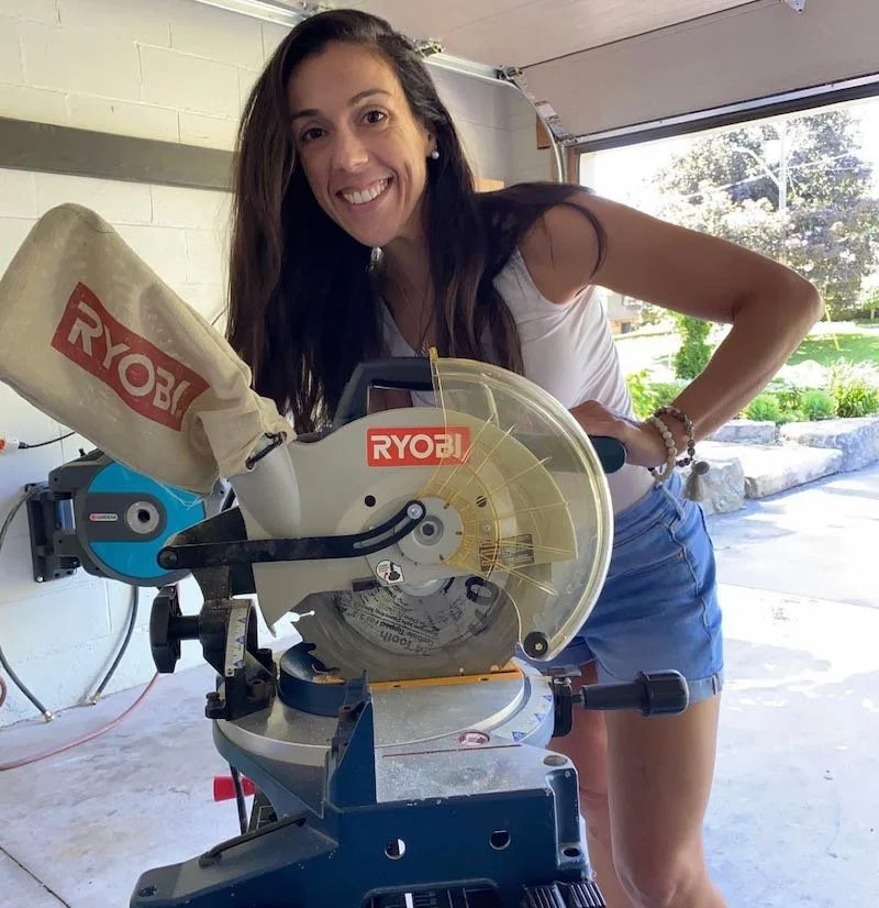 ABOUT — Laura Tonelli Projects + Design