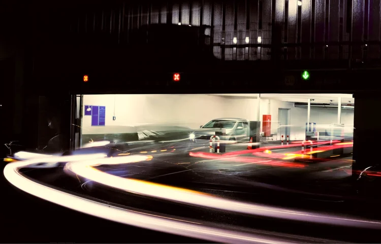 Parking — Metropolis