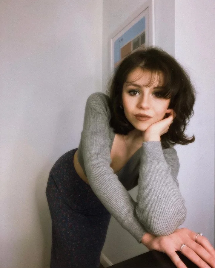 About — Alexandra Collins