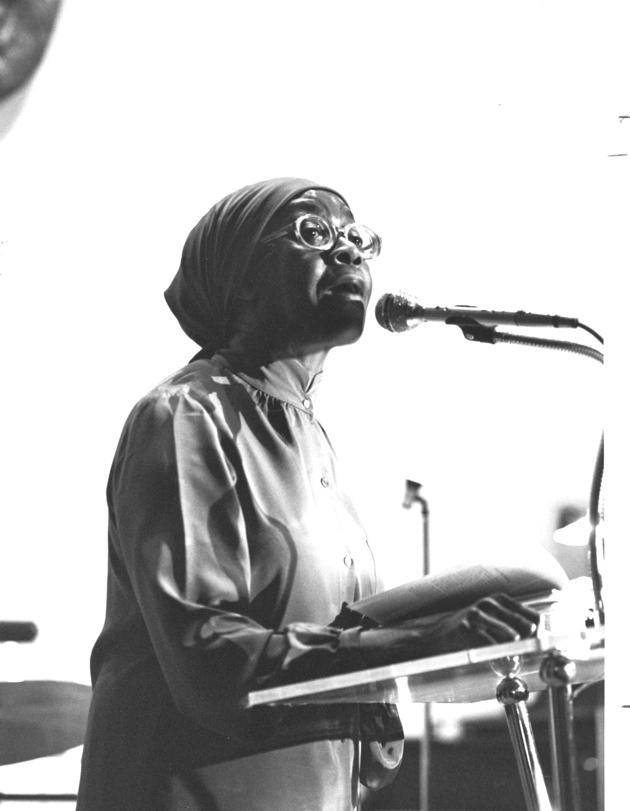 INTERNATIONAL POETRY FORUM