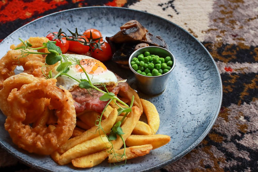 One of the best Restaurants Bowness on Windermere | Lake Views — Quayside