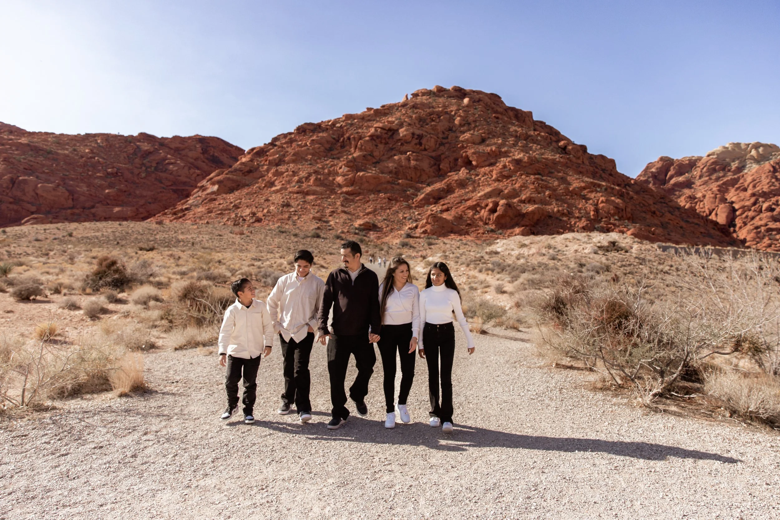 Family Lifestyle Session - Red Rock Calico Basin (Las Vegas, NV ...
