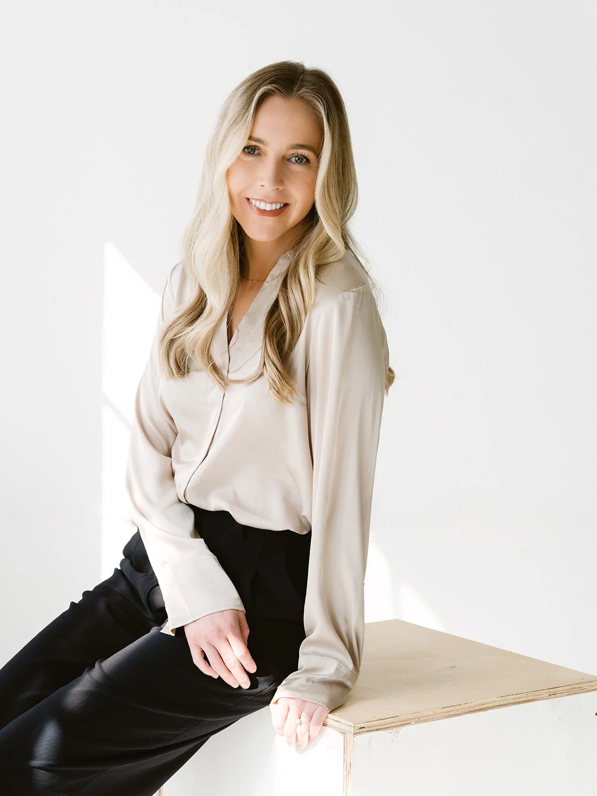 About — Allison Lind