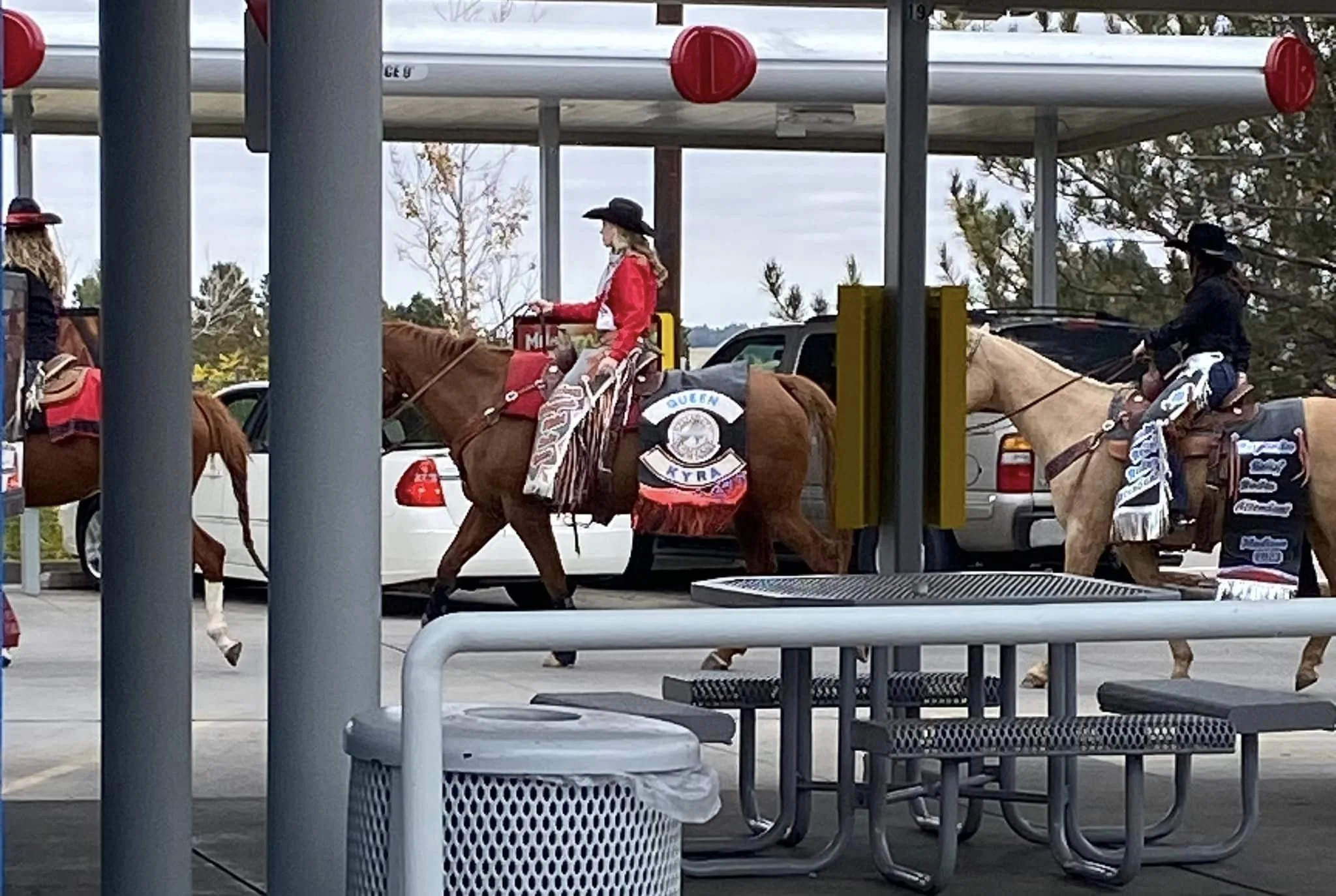 Elizabeth Stampede Rodeo Association | Parade