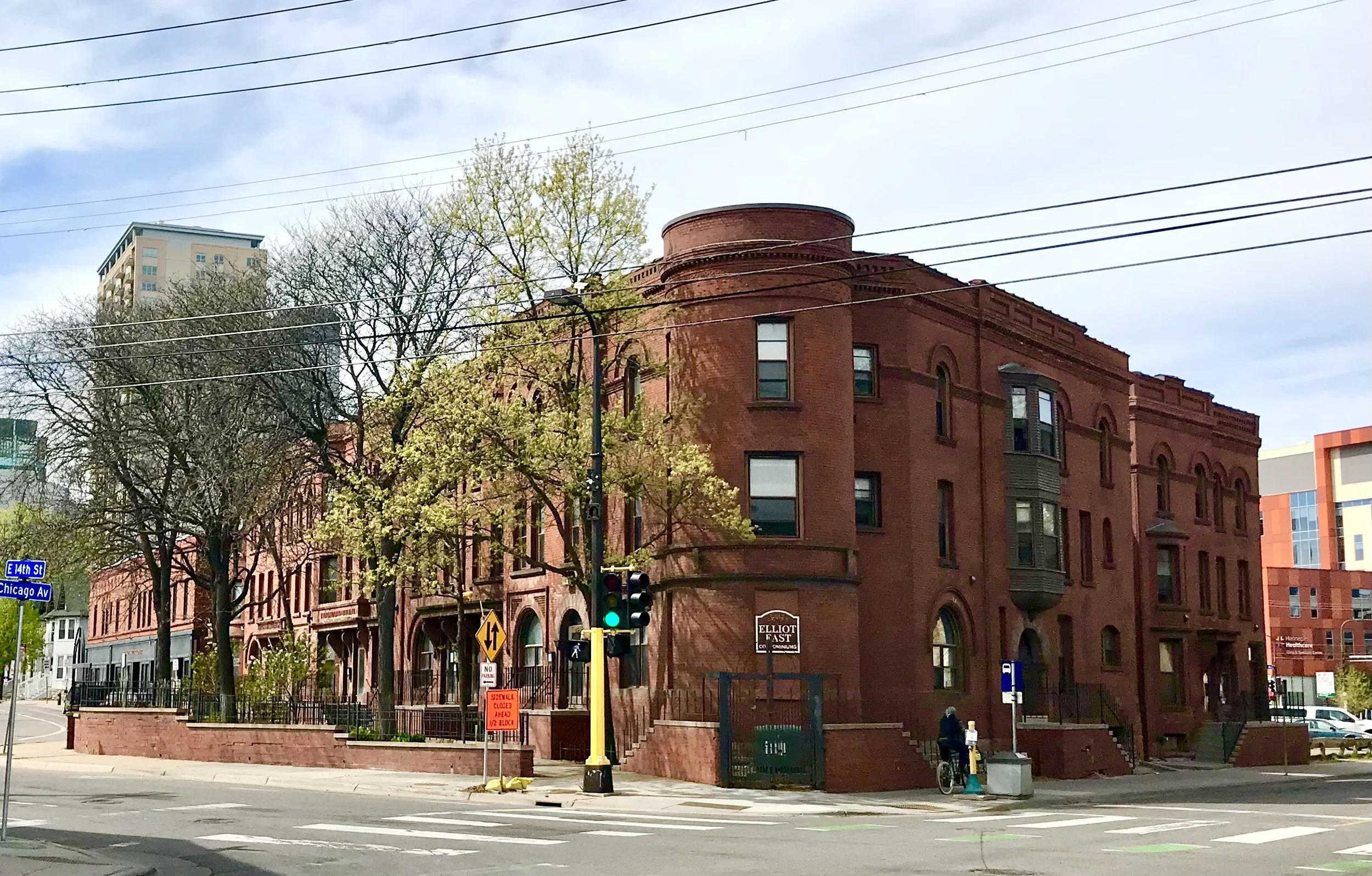 The Elliot House Hotel