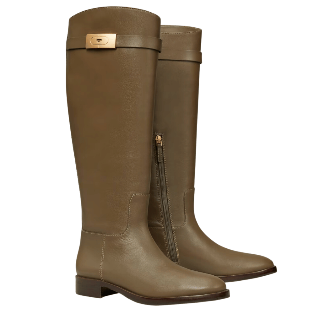 A Seasonal Guide: What To Wear in Italy – Style Tips for Every Season ...