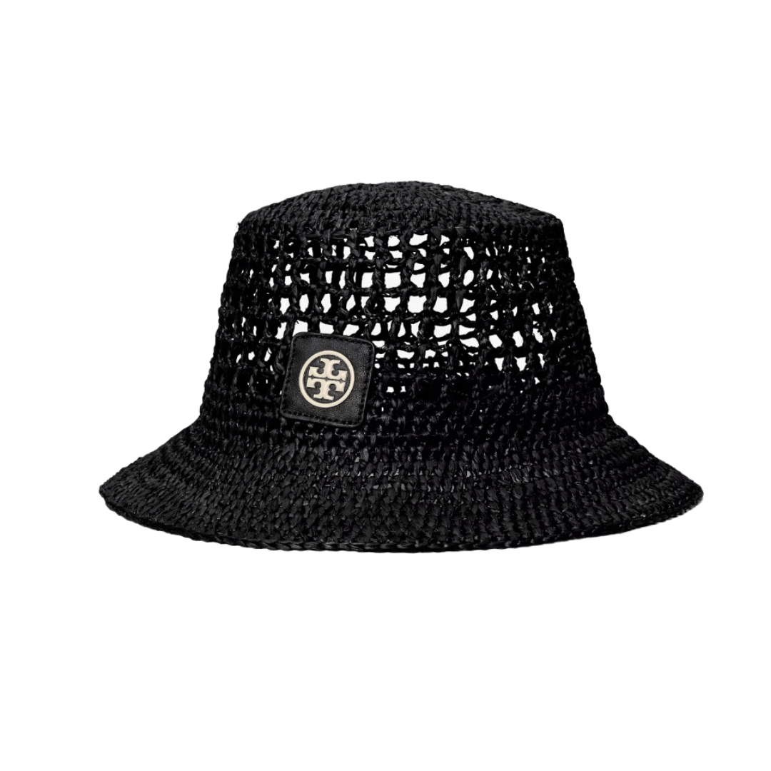 A Seasonal Guide: What To Wear in Italy – Style Tips for Every Season ...