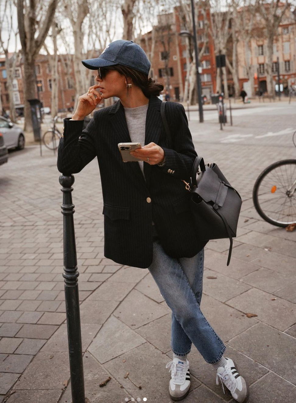 2024 Trend Alert: Chic Ways to Style Graphic Tees — Autum Love