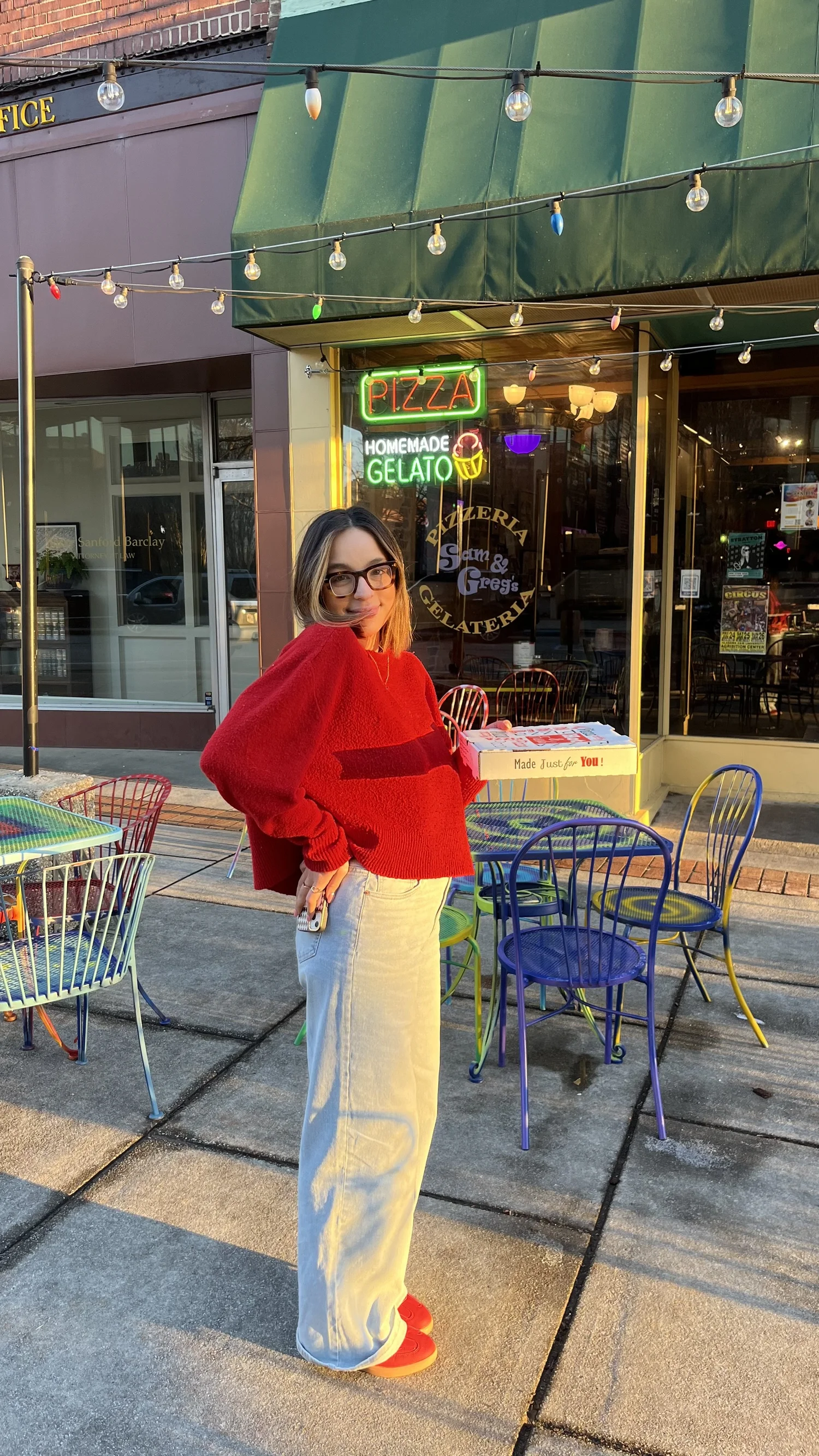 How to Wear Bold Colors Without Feeling Like You’re Doing Too Much ...