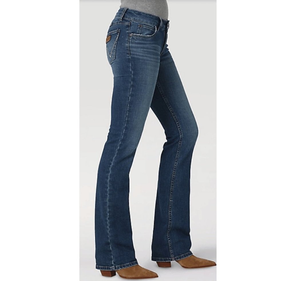 Ultimate Jeans Guide: Best Picks for Athletic Figures — Autum Love