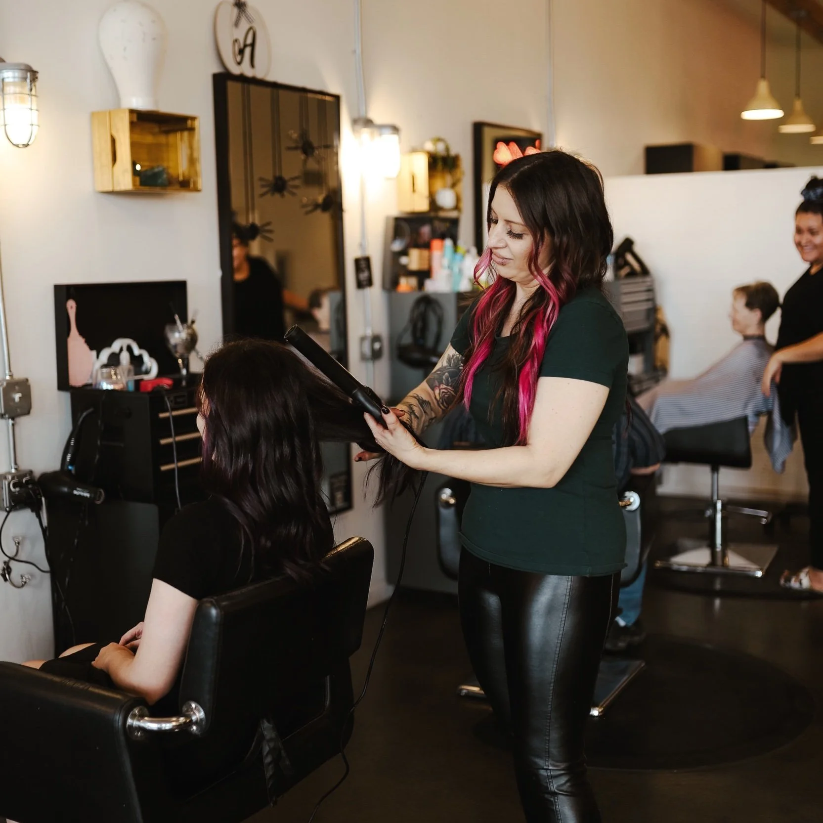 T. Salon