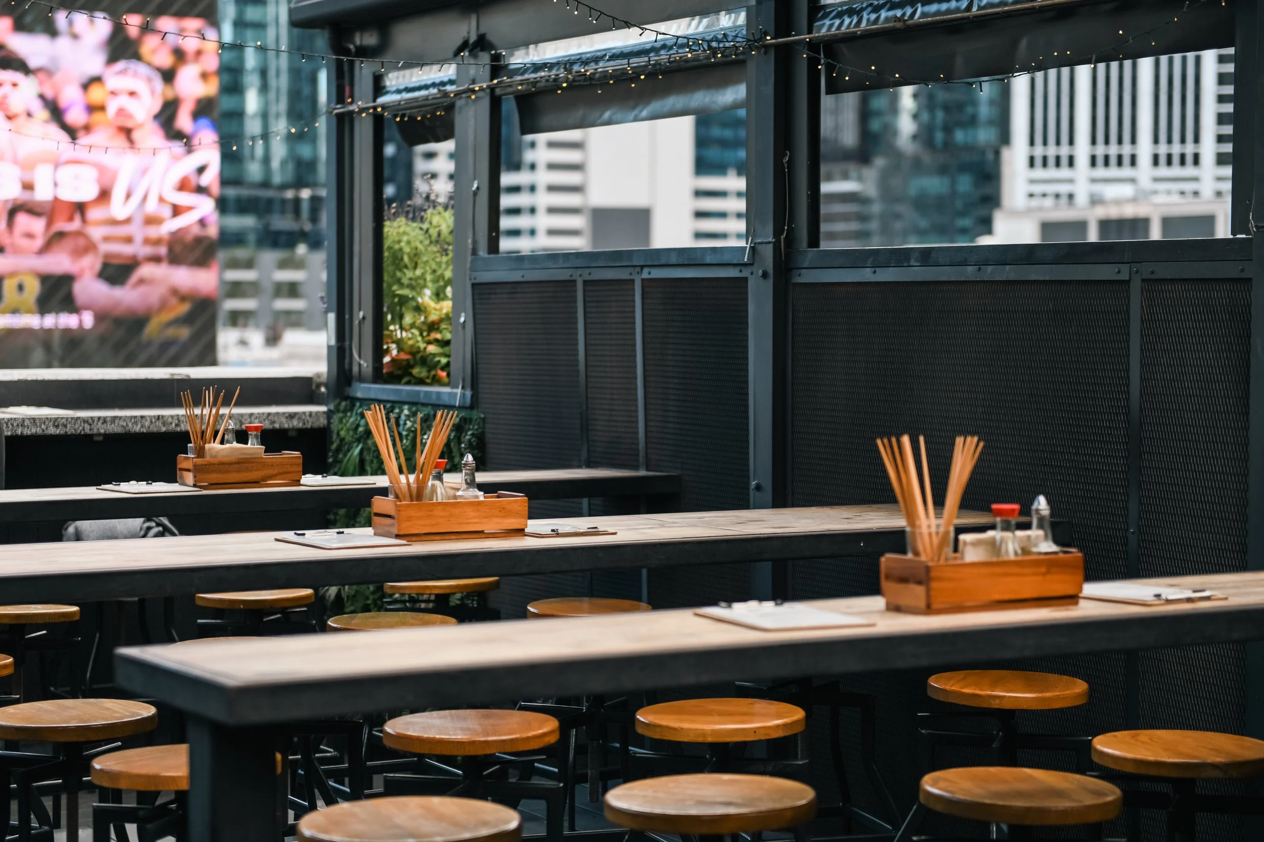 GOLDILOCKS ROOFTOP BAR