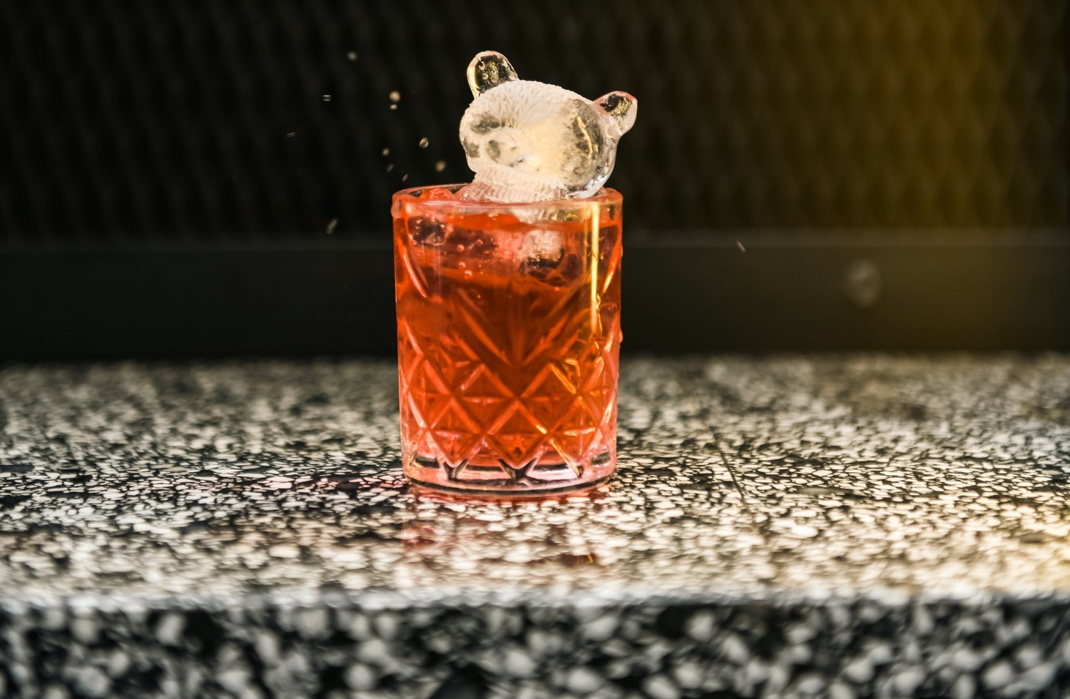 GOLDILOCKS ROOFTOP BAR