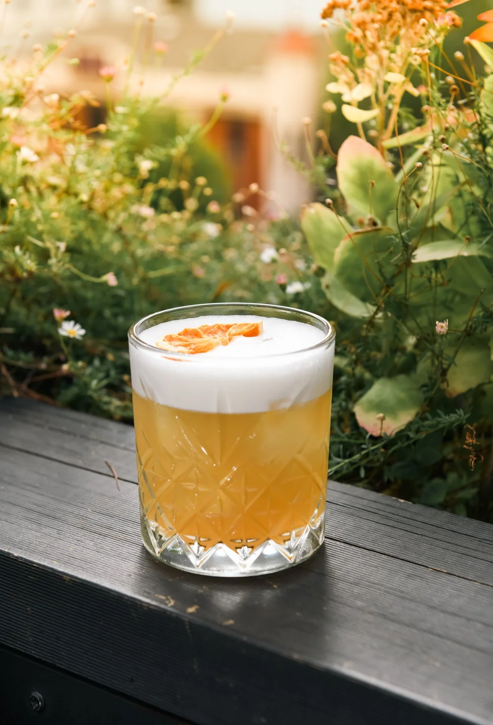 GOLDILOCKS ROOFTOP BAR