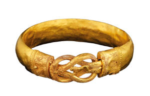 What is 24 Karat Gold? | Purity, Value, and Benefits — YINCITY GOLD