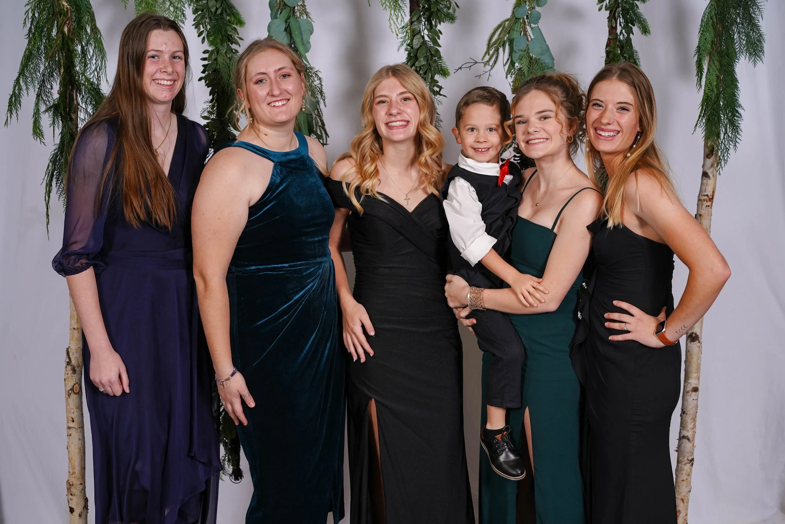 2023 Ball Photos — Bella Health + Wellness