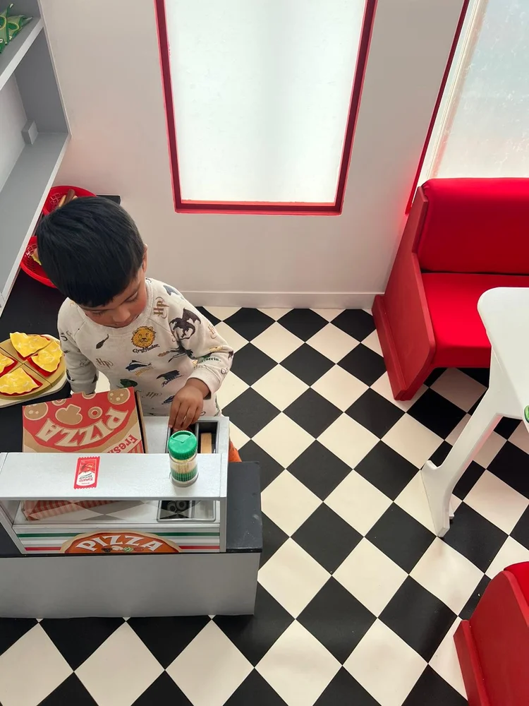 Tots in London - Children's Role-Play Cafe