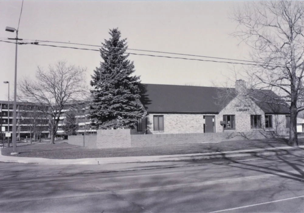Holt Library — Holt-Delhi Historical Society